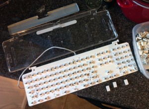 Apple Pro Keyboard disassembly and cleaning – Station in the Metro